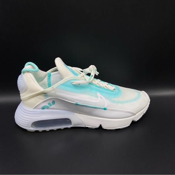 Nike | Shoes | Nike Air Max 290 Womens Size 0 Aurora Green Blue Teal ...